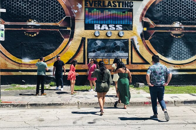 Wynwood Street Art Tour - Discovering Iconic Art Installations