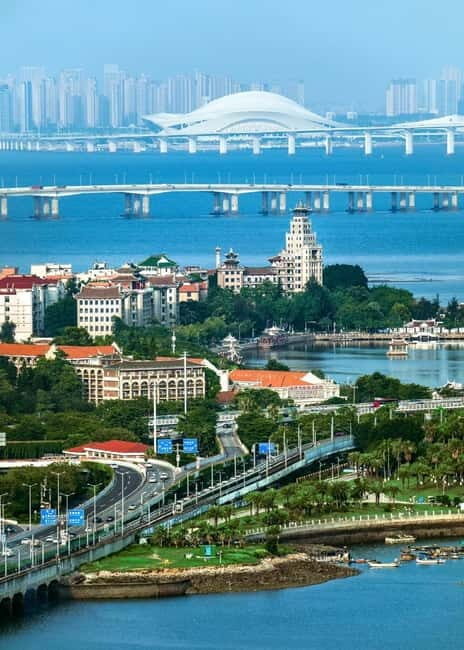 Xiamen Jimei: Sea View Metro, Nanyang Memory & Sunset Walk - Exploring the Garden Expo Park & Moon Plaza