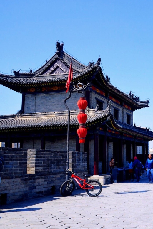 Xi'an City Wall Private Guided Tour with Cycling Option - Analysis of Value and Experience