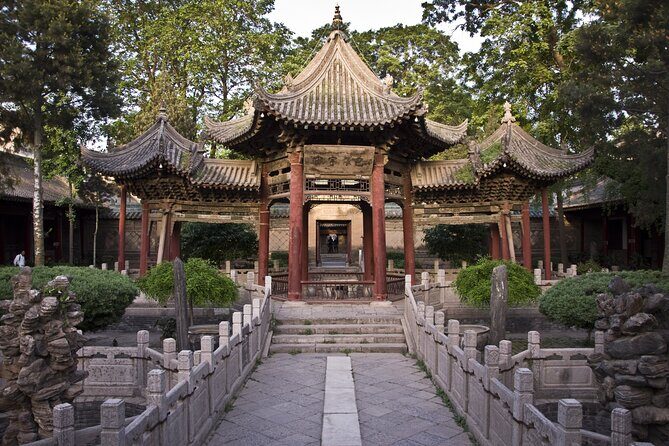 Xi'an CityWalk: Ancient City Wall, Big Wild Goose Pagoda and Muslim Quarter - FAQ