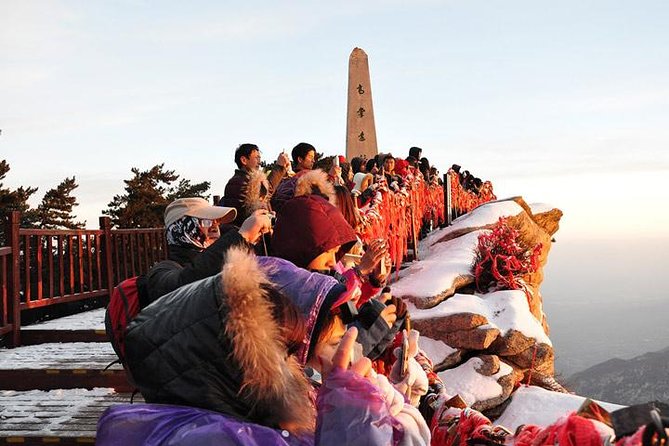 Xian Day Trip to Mt. Huashan with Round-trip Cable Car - The Highlights of the Experience