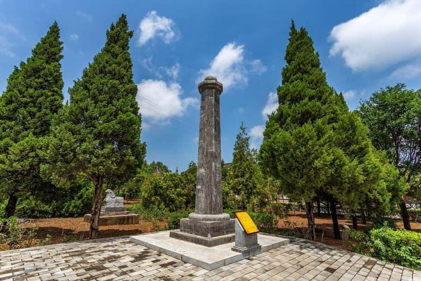 Xi'an: Famen Temple, Qianling, and Maoling Day Trip - Exploring Xian’s Imperial Tombs and Temples: A Practical Guide