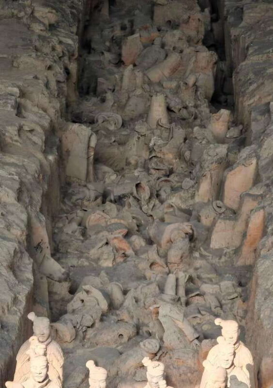 Xi'an Guided Tour Terracotta Warriors Army&Hauqing Palace - Authentic Experiences and Traveler Insights