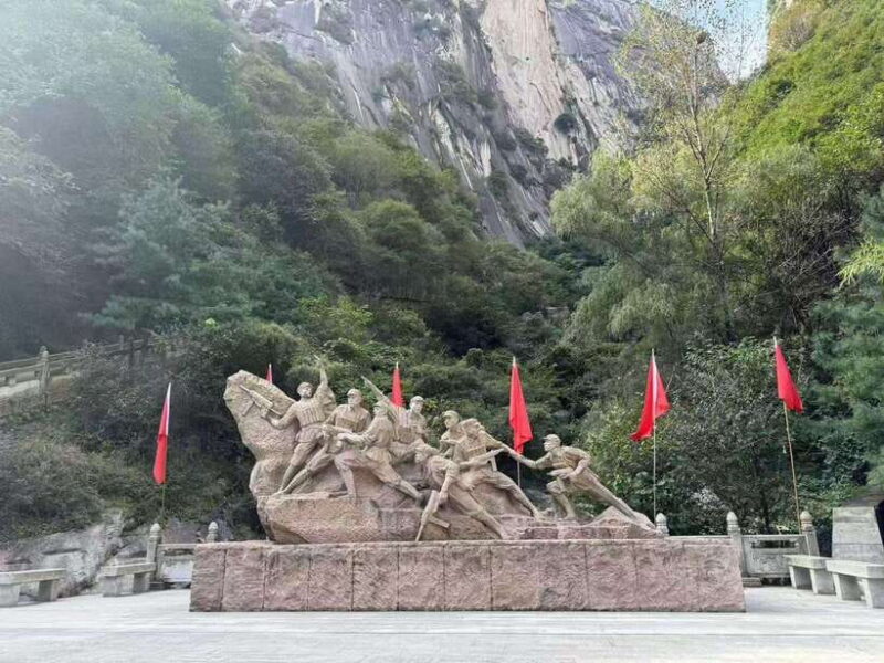 Xi'an: Hua Shan Mountain Private day Tour - Who Should Consider This Tour?