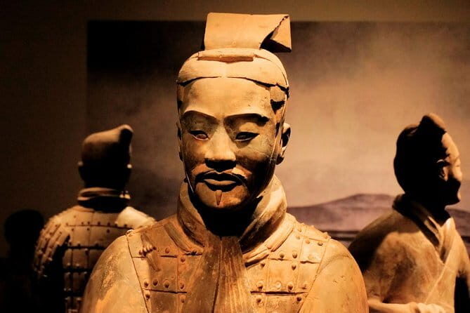 Xian Private Day Tour: Terracotta Warriors and Local Family Visit - Key Points