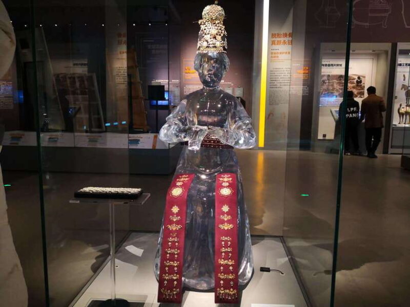 Xi'an: Terracotta Army and Shaanxi Archaeology Museum Tour - Key Points