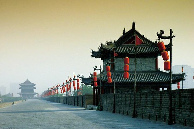 Xian Terracotta Warriors and City Wall Private Day Tour - What Makes This Tour Stand Out