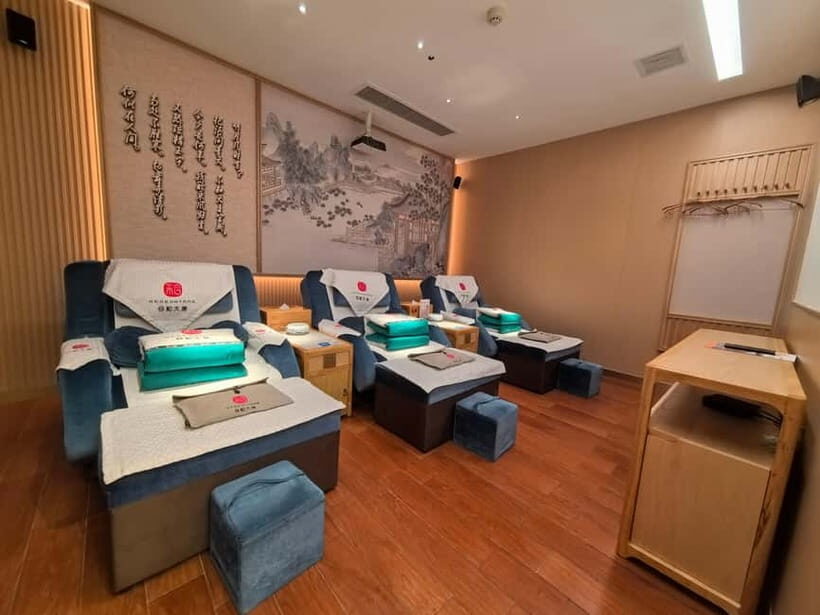 Xi'an: Traditional Chinese Massage or Spa with Meal - A Balanced Perspective