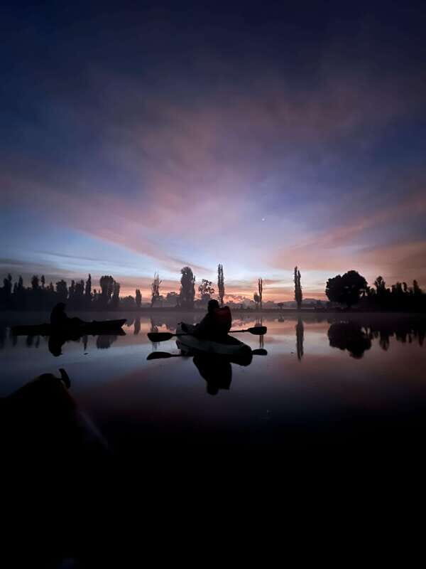Xochimilco: amanecer en kayak Ciudad de México - Encountering the Axolotl