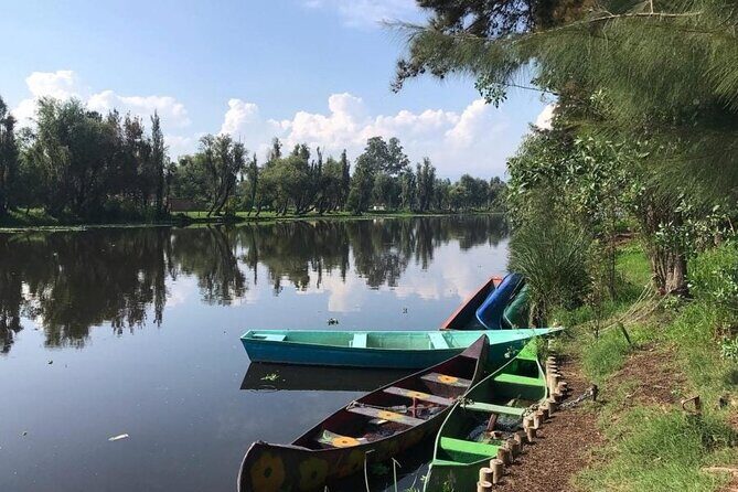 Xochimilco Ecotourism at Dawn in Canoe and Organic Breakfast - Learning About Chinampas and Traditional Agriculture