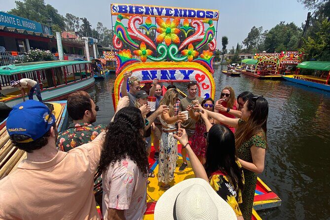 Xochimilco & Mexican Party with Guacamole & Unlimited Drinks - The Experience: Why It Works