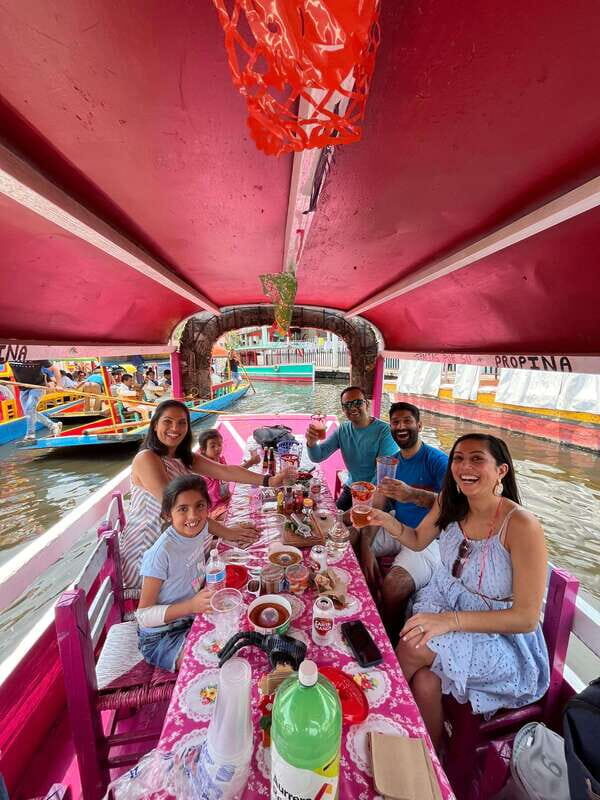 Xochimilco: traditional boat tour, culture, and fun. - Key Points