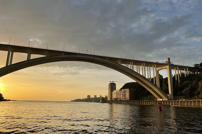 Yacht Cruise Excursion to 6 Bridges on the Douro - A Fresh Perspective on Porto: Yacht Cruise to 6 Bridges on the Douro