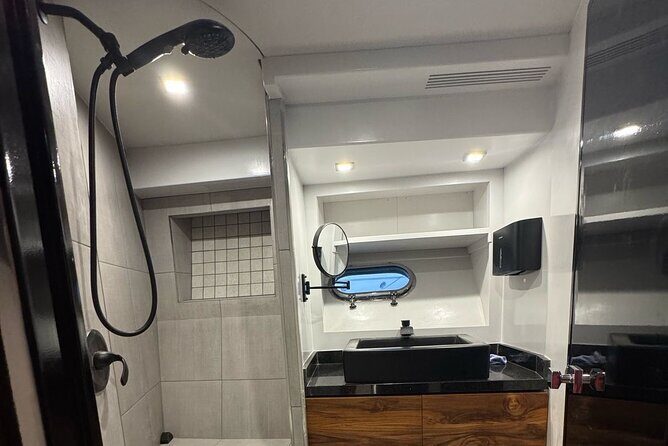 Yacht DE Prestigio EN los Cabos - Summary