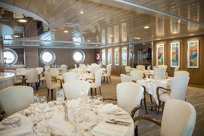 YACHT LA PINTA DARWIN'S LEGACY (Fri - Thurs) - Dining and Cuisine