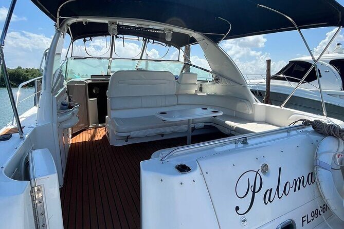 Yacht rental in Cancun - Who Should Consider This Tour?