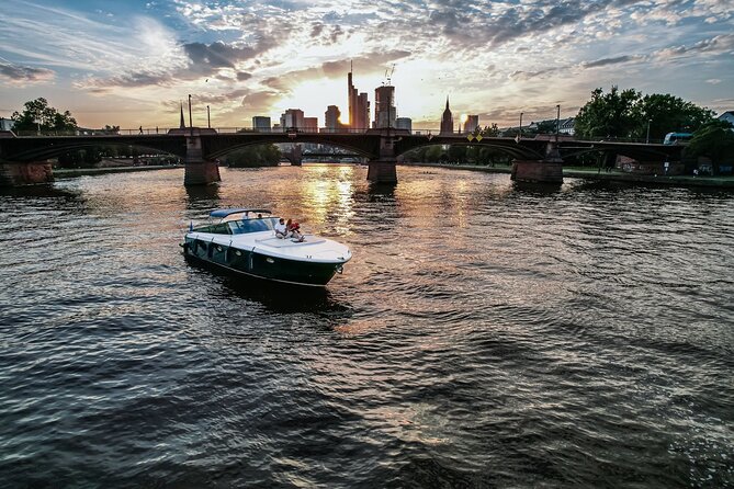 Yacht Tour in Frankfurt for up to 12 Guests - Who Is This Tour Best For?
