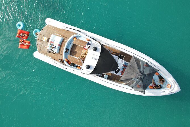 Yacht YES DARLING - Private Boat St Martin, St Barth & Anguilla - An Inside Look at the Yacht Experience