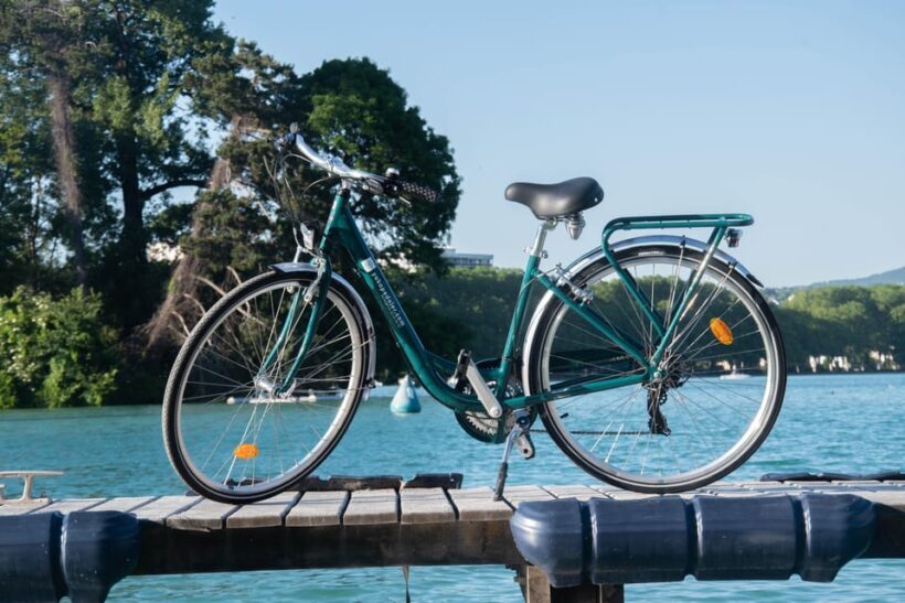 Yakapedaler: Scenic Rent-A-Bike Tour of Lake Annecy - Exploring Lake Annecy by Bike: A Practical Guide