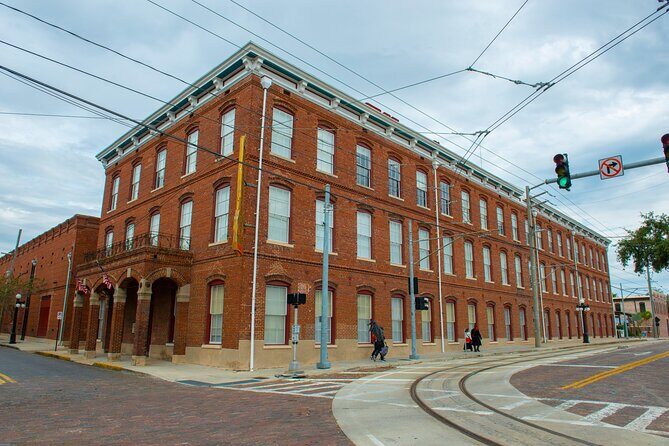 Ybor City Immigrant influence Smart Phone guided App (GPS) walking tour - Key Points