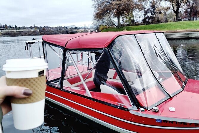 Year-Round Private Columbia River Boat Cruise in Wenatchee, WA - A Closer Look at the Experience