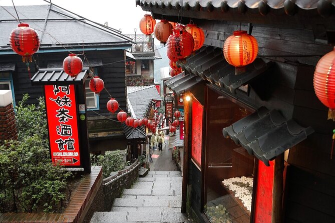 Yehliu, Jiufen & Pingxi Day Tour from Taipei - FAQs