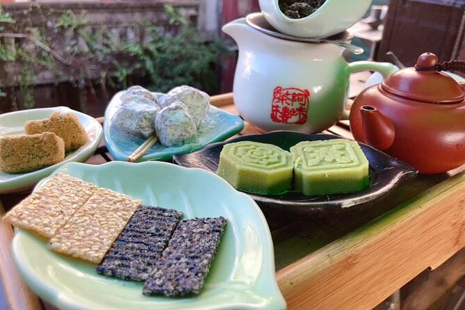 Yehliu, Jiufen & Shifen Taiwans North Coast Day / Night Tour - Real Traveler Feedback