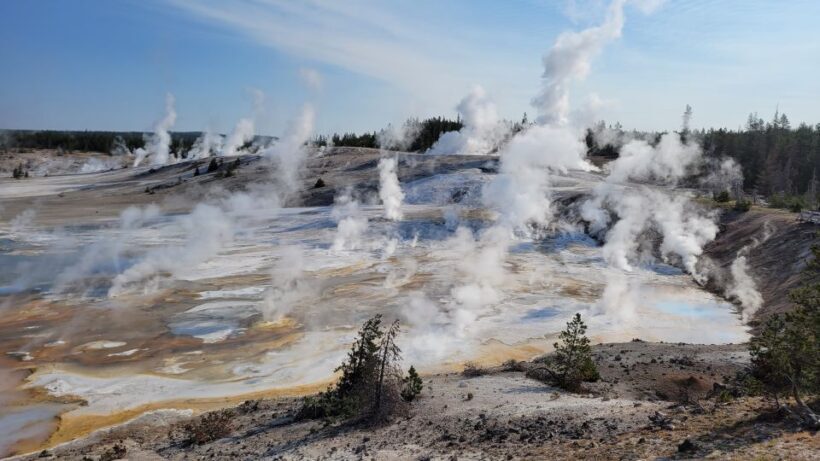 Yellowstone National Park Private Day Tour - An In-Depth Look at the Yellowstone Private Day Tour
