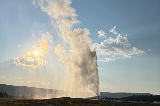 Yellowstone Park Private Day Trip from Big Sky - Full or Half Day - Key Points
