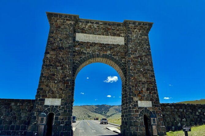 Yellowstone Wildlife and Photo Upper Loop Tour West Yellowstone - Authentic Experiences and Real Travelers’ Feedback