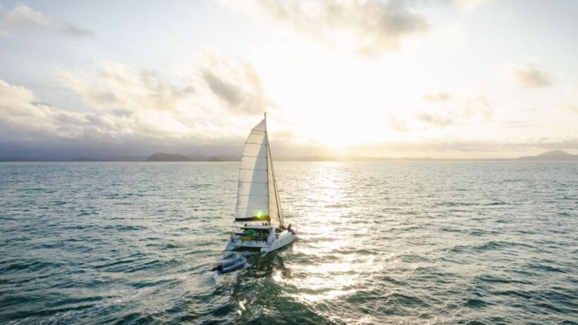 Yeppoon: Keppel Islands Luxury Sail and Snorkel Day Tour - Key Points