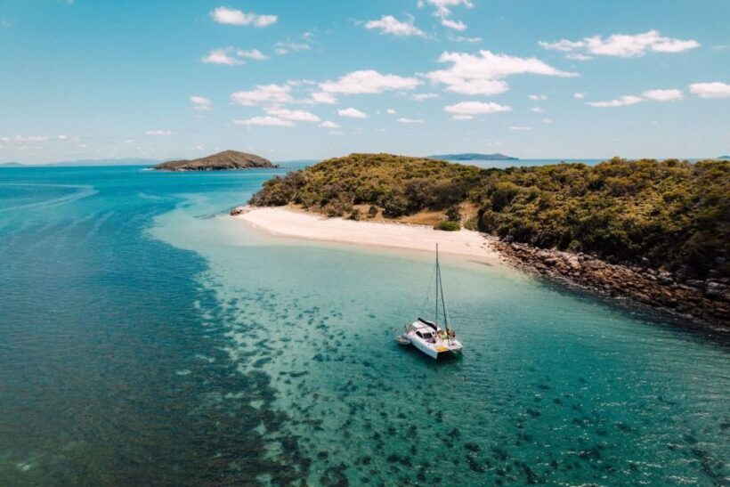 Yeppoon: Keppel Islands Luxury Sail and Snorkel Day Tour - The Sum Up