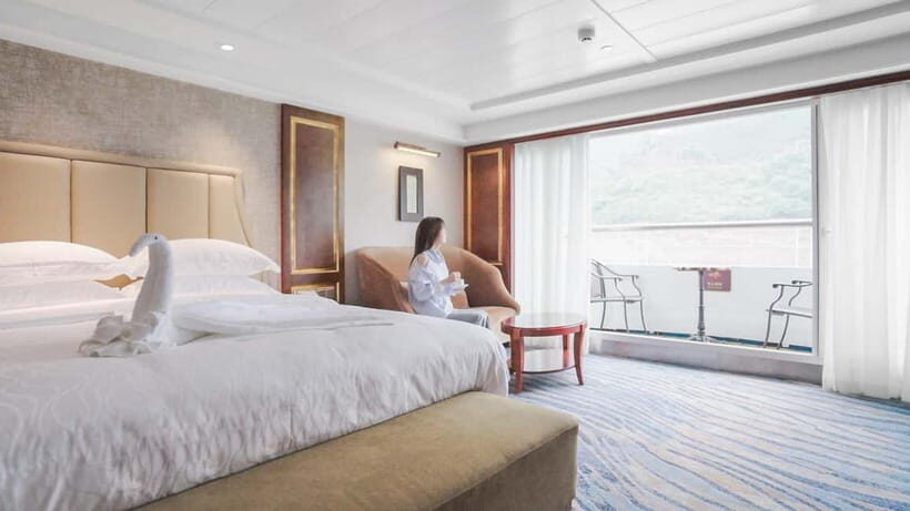 Yichang - Chongqing Yangtze Miracle Luxury 5D4N Cruise - Who Will Enjoy This Cruise?