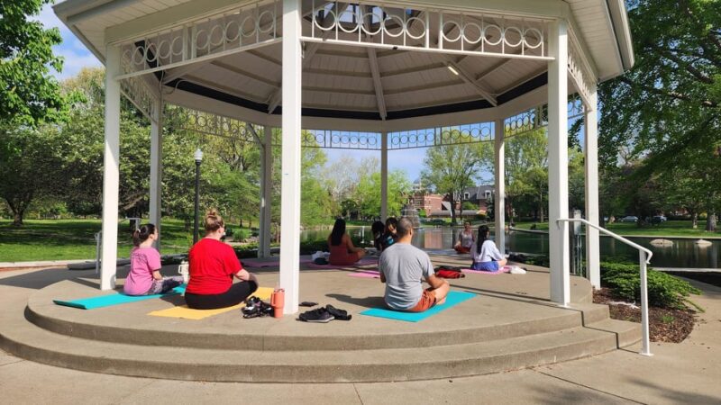 Yoga & Coffee Tour On The Trolley Pub - Breaking Down the Itinerary in Detail