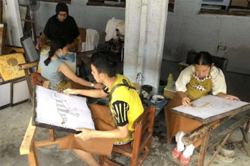 Yogyakarta: 2-hour Batik Making Course with Souvenir - Value for Money and Practical Details