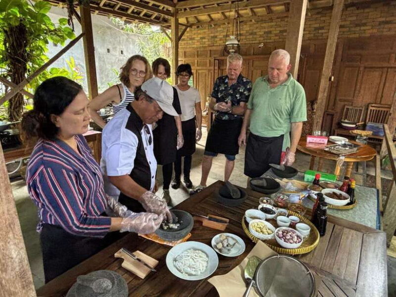 Yogyakarta : 3 Hours VIP Cooking Class Include Market Tour - The Value of the Experience
