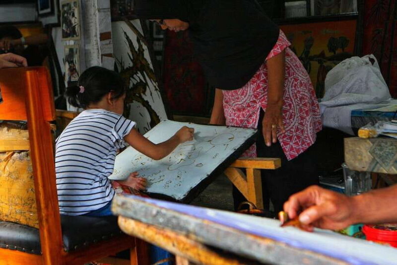 Yogyakarta: Batik Making Class with Expert - Key Points