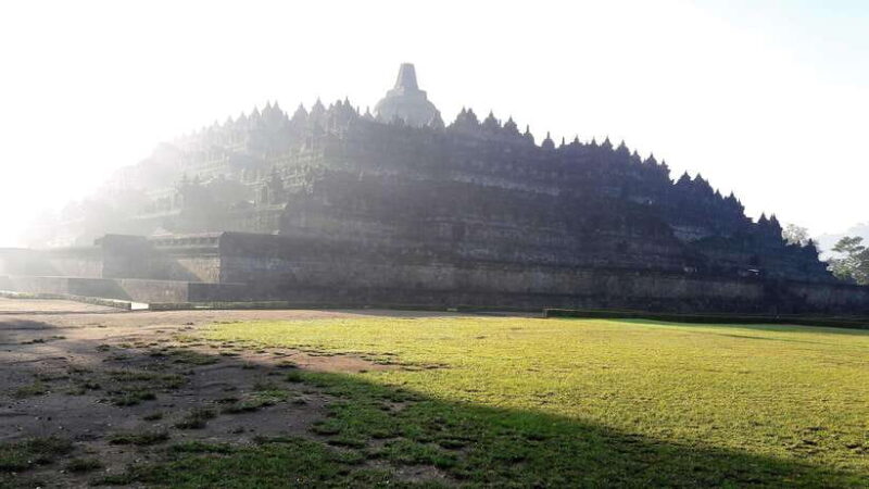 Yogyakarta: Borobudur 4-day Private Tour Excursion - What Does the Cost Cover and the Value?