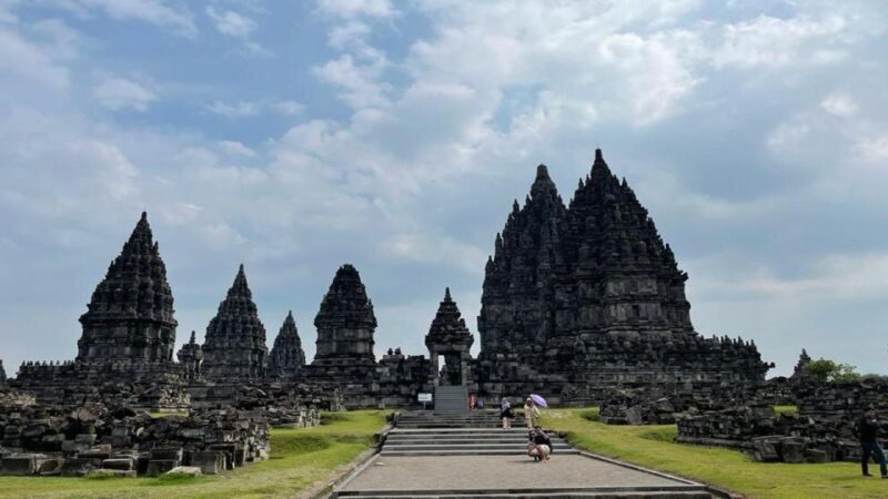 Yogyakarta: Borobudur and Prambanan Day Trip - Final Words