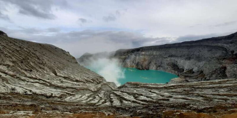 Yogyakarta: Borobudur, Bromo, Ijen, and Waterfall Tour - Authenticity and Review Insights