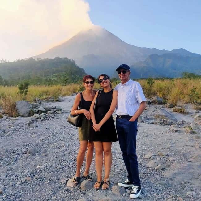 Yogyakarta: Borobudur Climb the Top & Mount Merapi Jeep Tour - FAQ