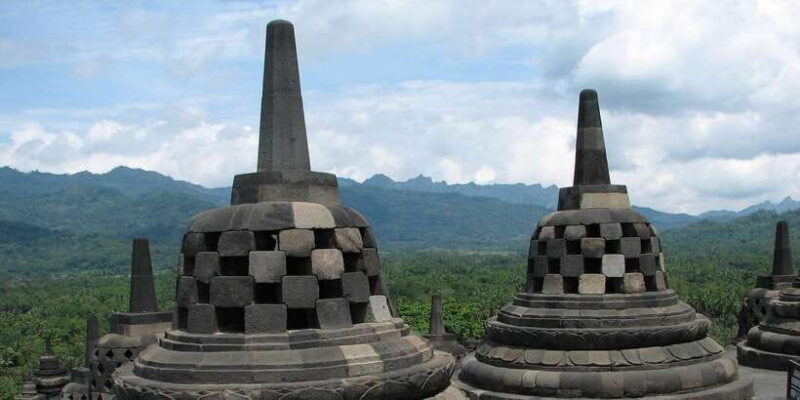 Yogyakarta: Borobudur Climb Top & Prambanan, Ticket Include - The Sum Up