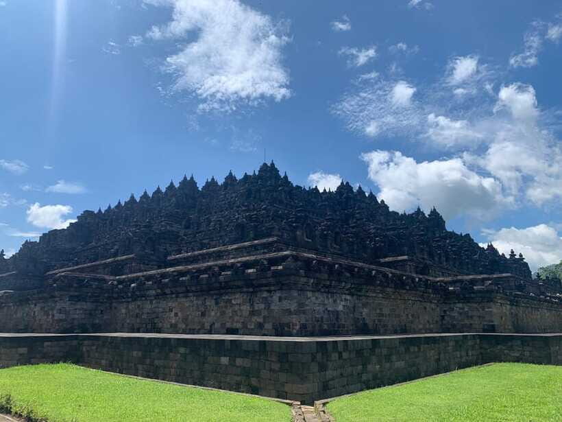 Yogyakarta: Borobudur (Climb-up) and Prambanan Temple Tour - FAQ