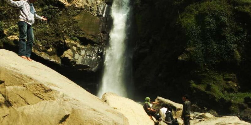 Yogyakarta : borobudur & kedung kayang waterfall - What to Bring