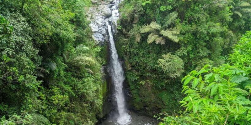 Yogyakarta : borobudur & kedung kayang waterfall - The Overall Experience