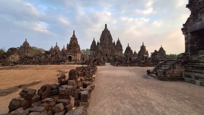 Yogyakarta :Borobudur, Merapi Volcano & Prambanan Temple - Frequently Asked Questions