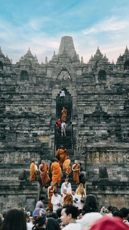 Yogyakarta: Borobudur & Prambanan Temple Tour Transportation - In-Depth Look at the Itinerary