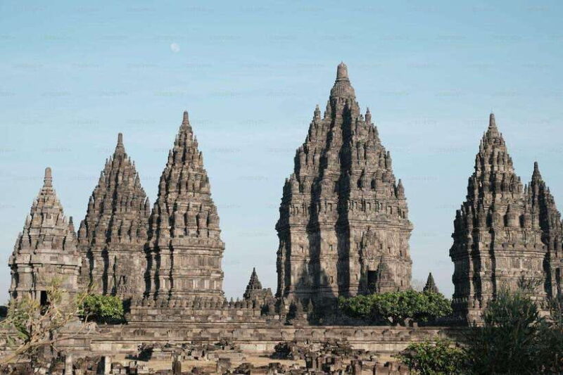 Yogyakarta: Borobudur & Prambanan Temple Tour Transportation - What Others Say
