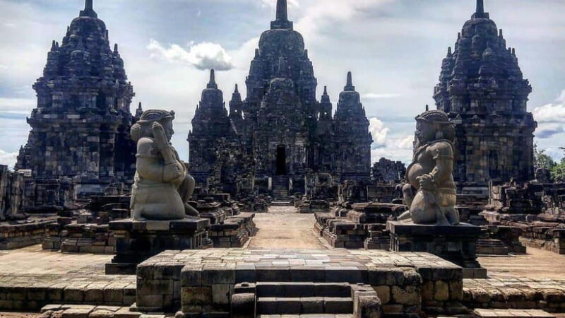 YOGYAKARTA; BOROBUDUR, PRAMBANAN Temples & MERAPI JEEP TOUR - FAQ