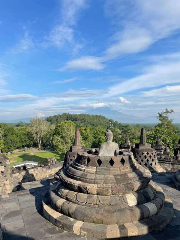 Yogyakarta: Borobudur Sunrise From Setumbu Hill Shared Tour - Who Will Love This Tour?